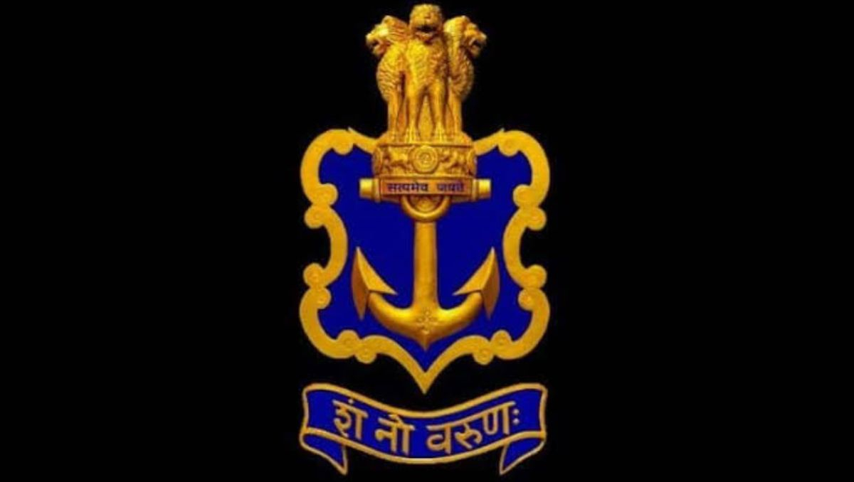 The President's Standard and Colour and the Indian Navy Crest have a ...